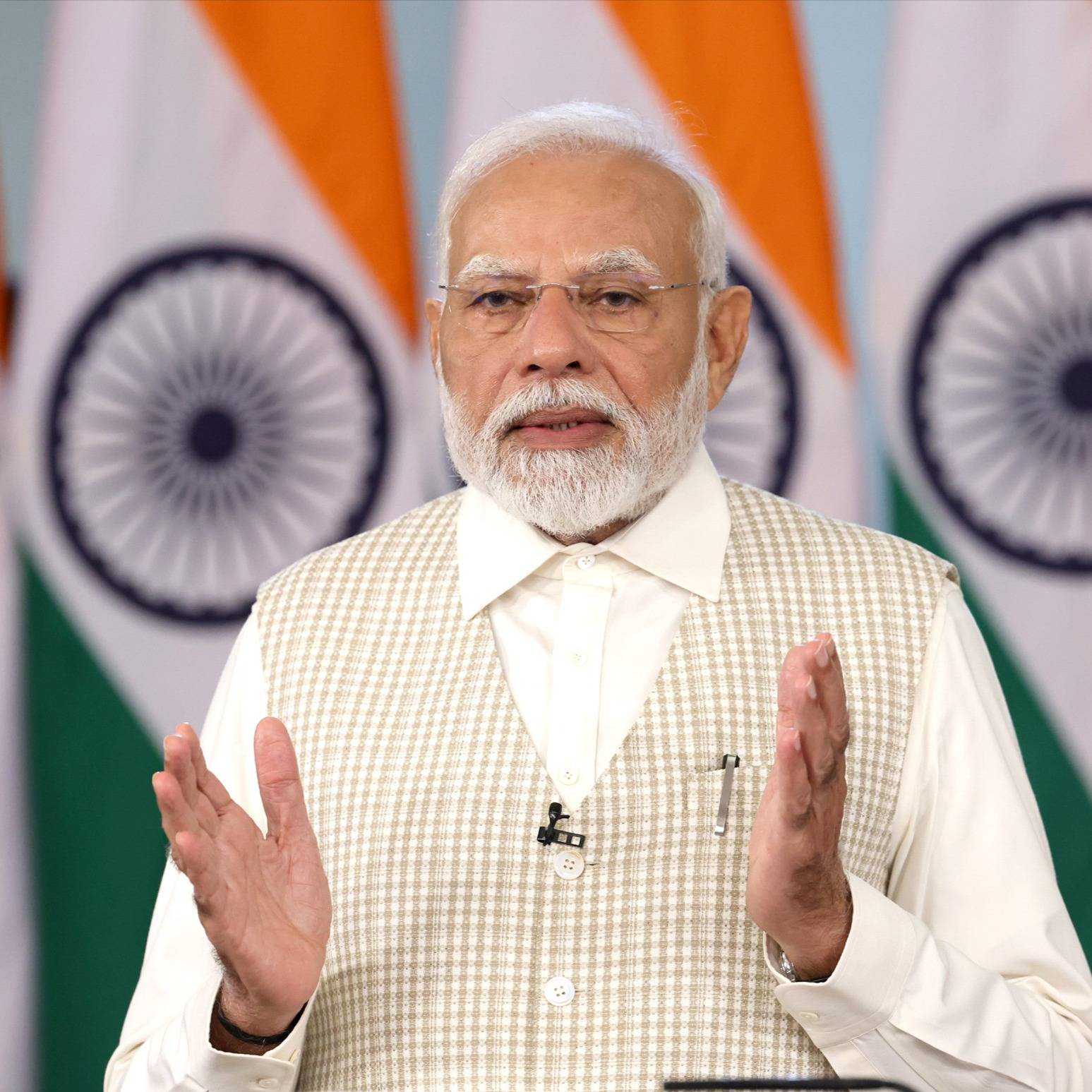 Chicken.GG | Gamble at a licensed CSGO and CS2 Casino